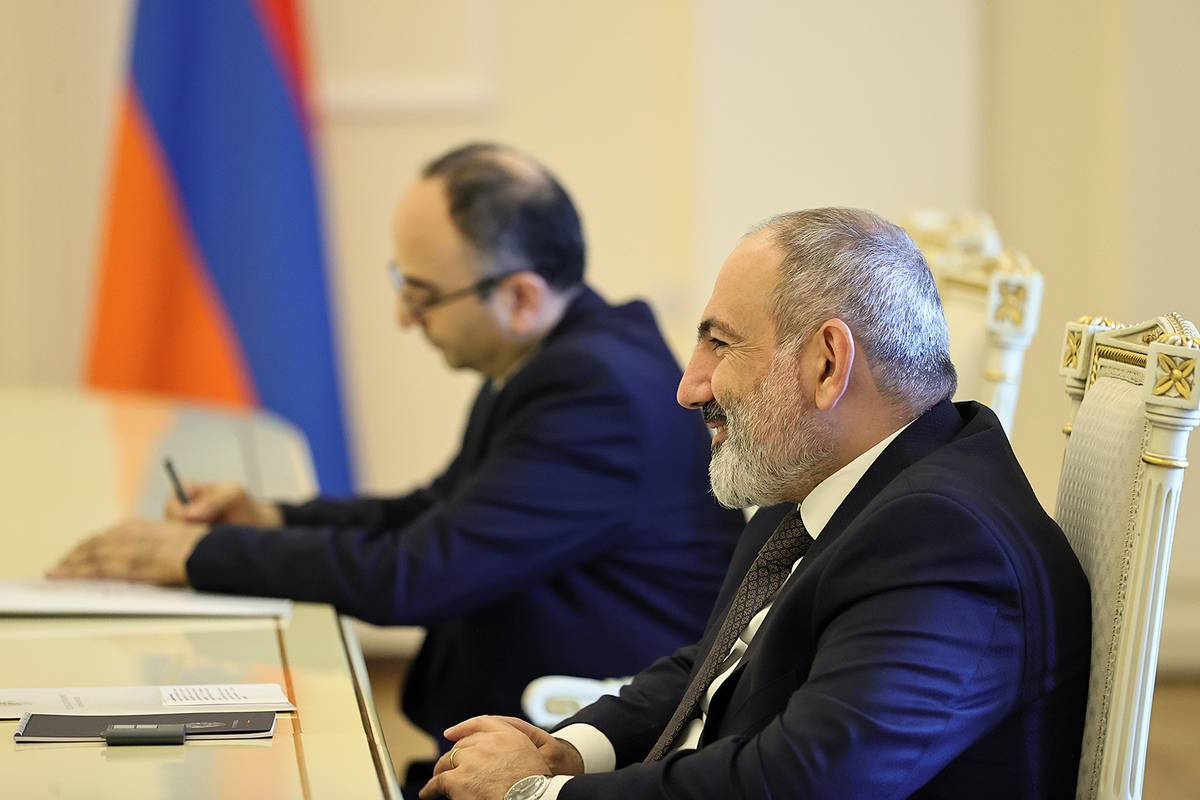 The Prime Minister holds farewell meeting with the Iranian Ambassador ...